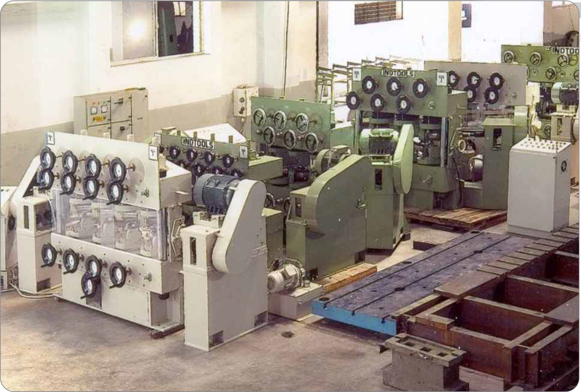 Tube Straightening or Pipe Straightening Machine Manufacturer